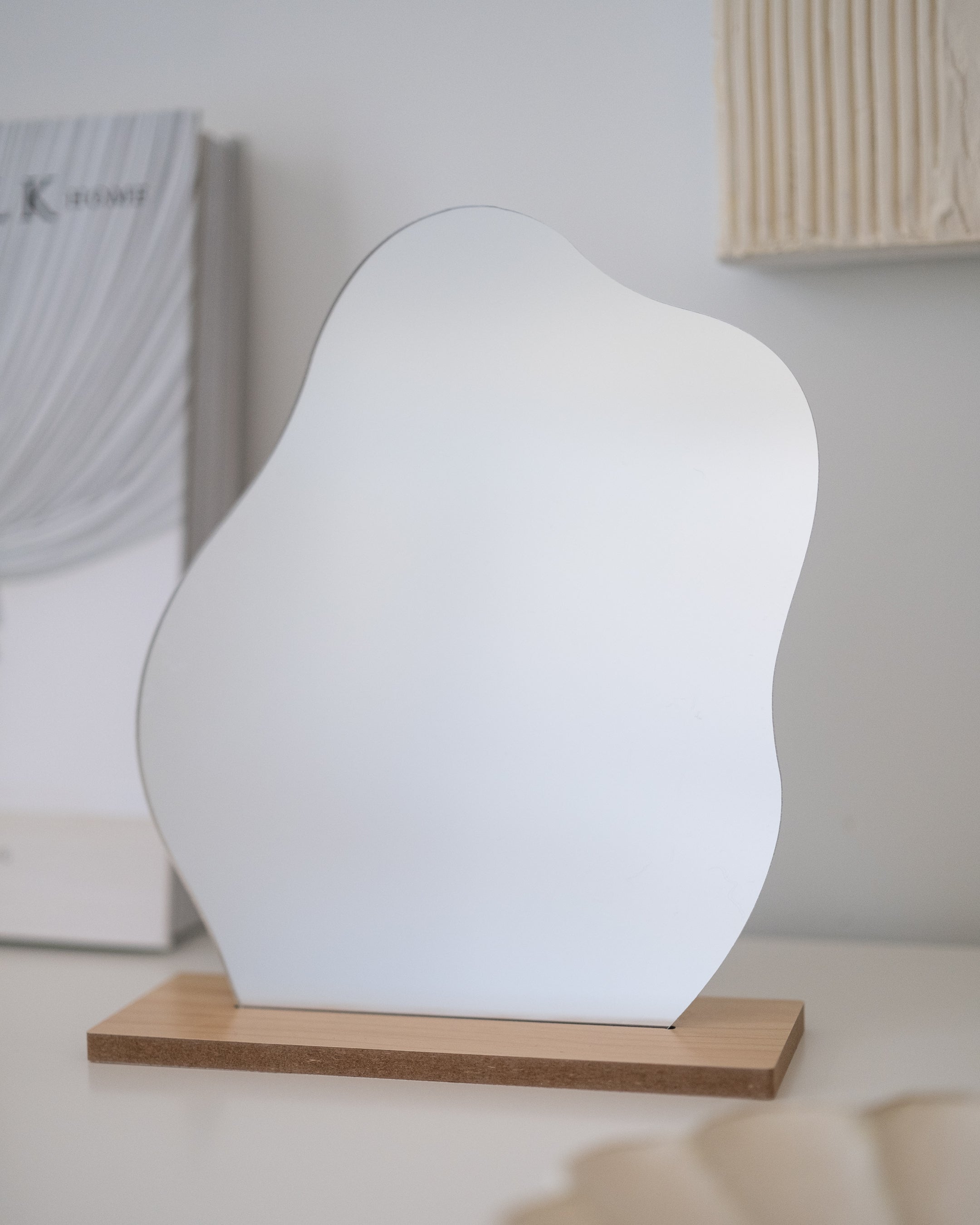 Cloud Mirror - Stratus – LUZU